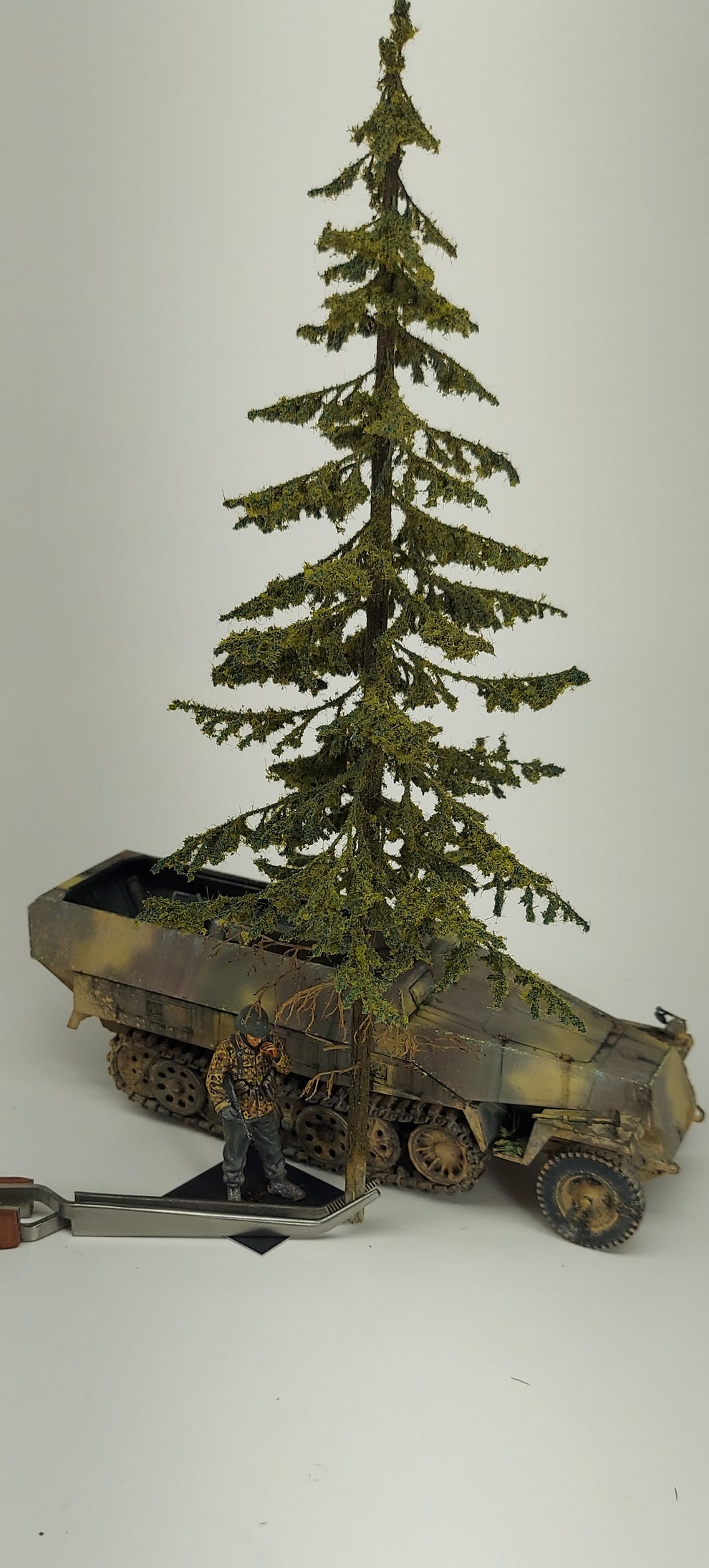 Spruce Pine Tree Kit [CPTK] – The Scenic Factory